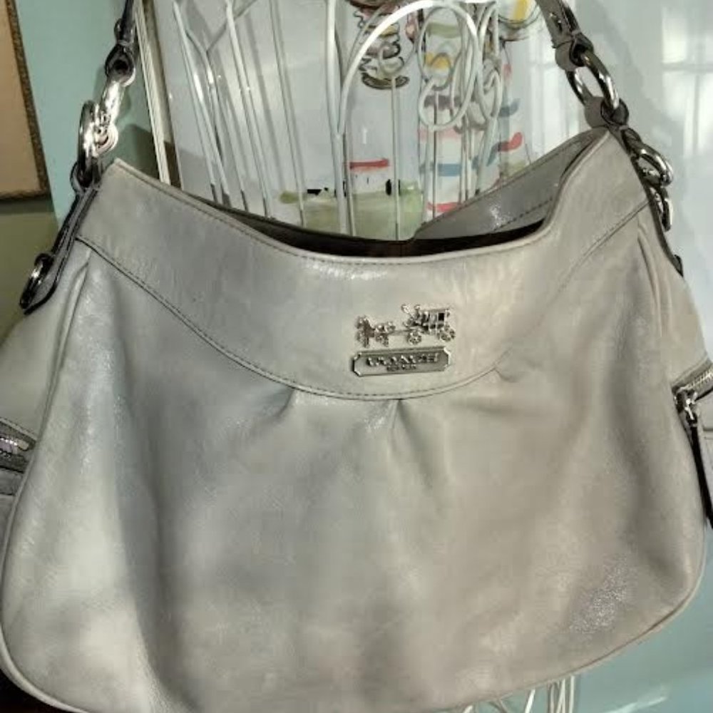 Coach Gray Leather Hobo Bag - Gem